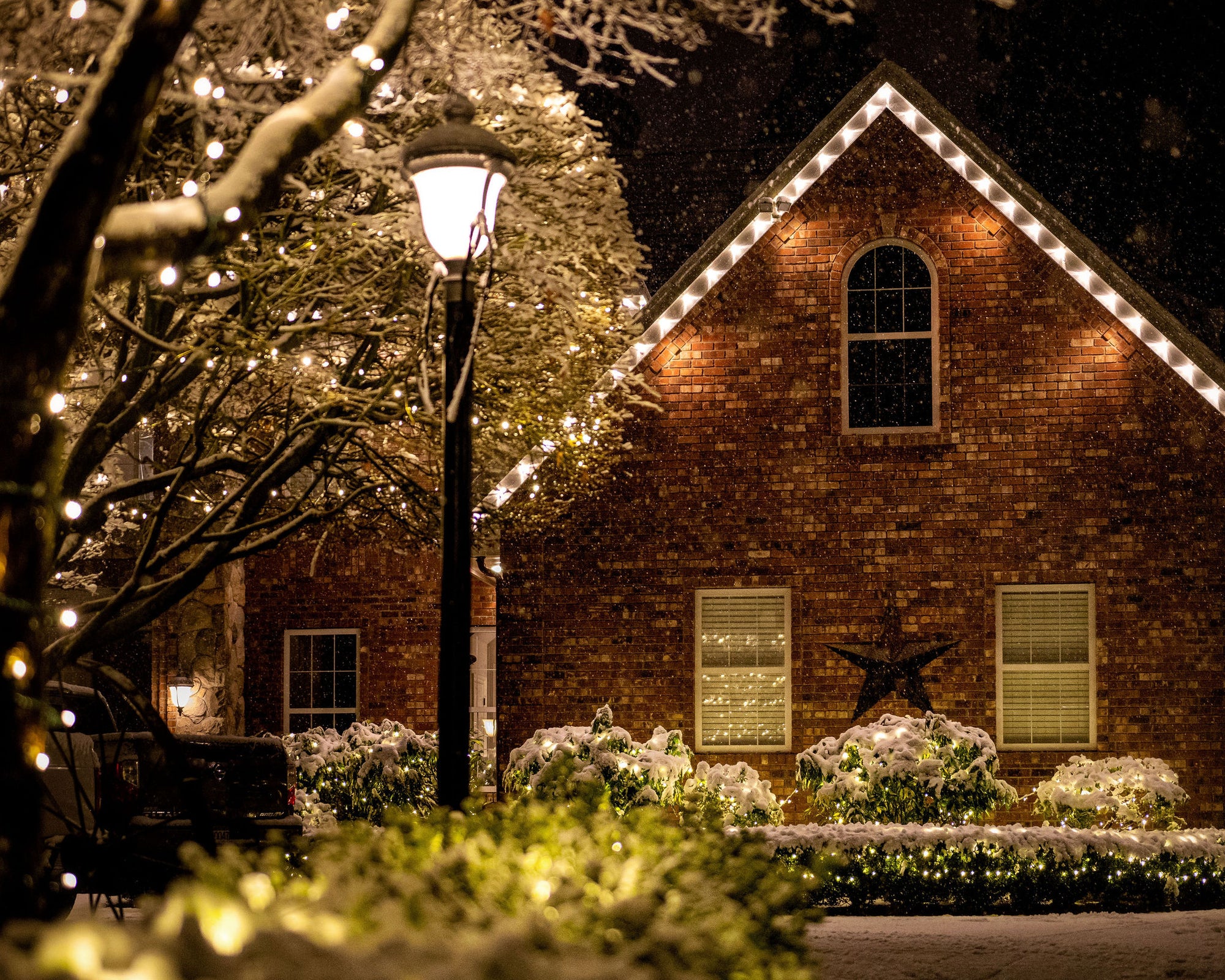 The Best Christmas Lights Ever Made - Santa's Christmas Lights – Santas ...